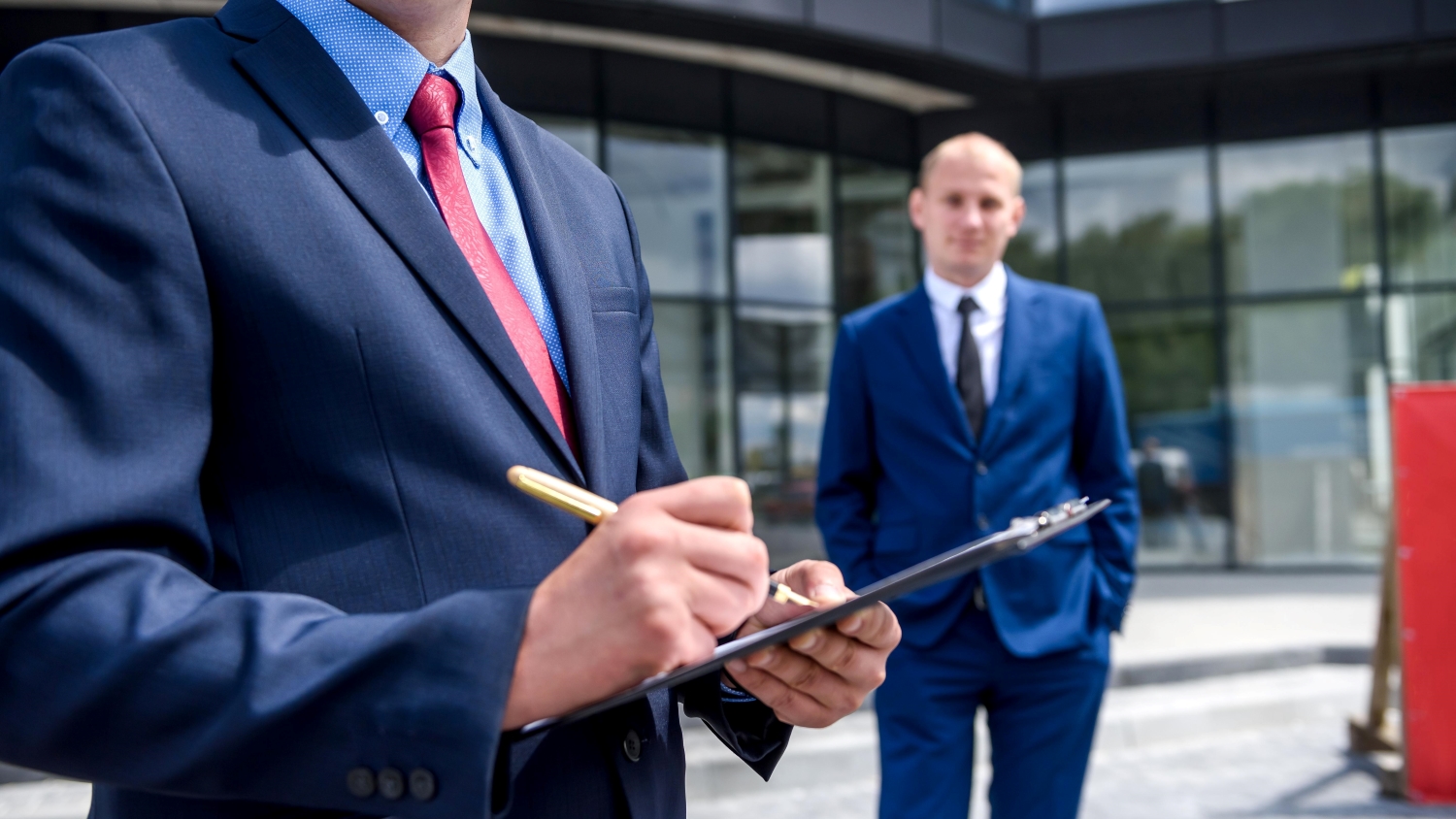 Avire | Leaders In Lift Safety & Communications