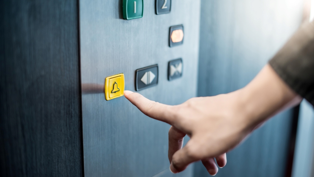 Avire | Leaders In Lift Safety & Communications